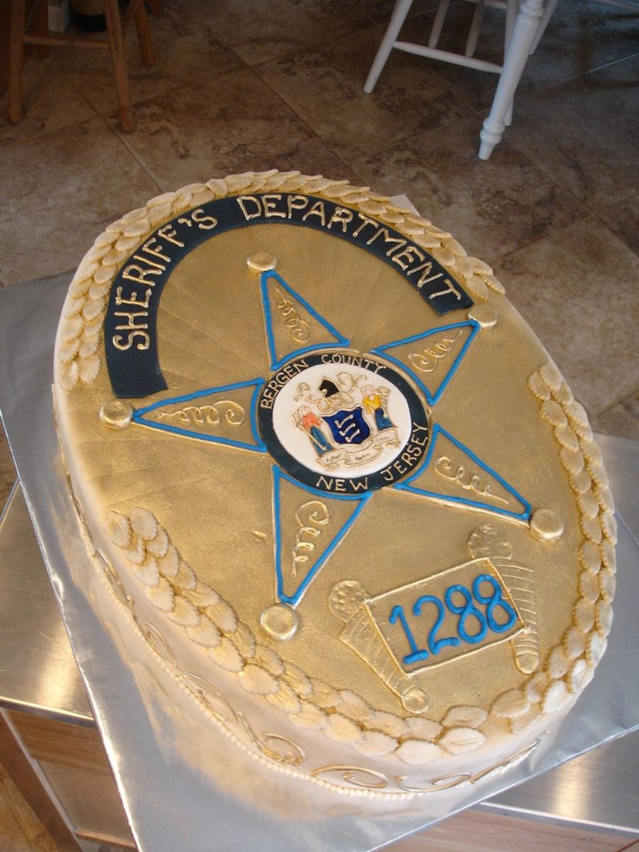Police Badge - CakeCentral.com