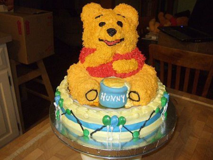 Pooh Bear - CakeCentral.com