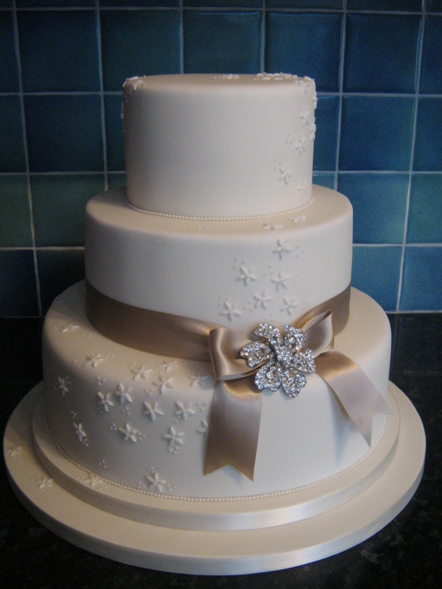 Ivory Cake With Diamonte Brooch - CakeCentral.com