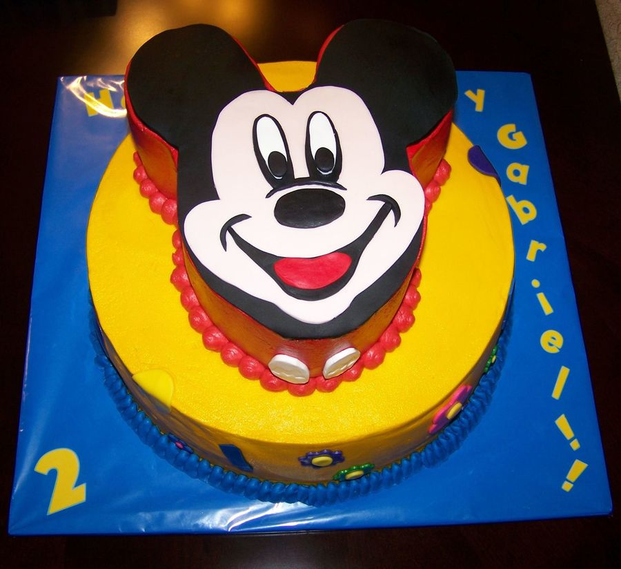 Mickey Mouse - CakeCentral.com