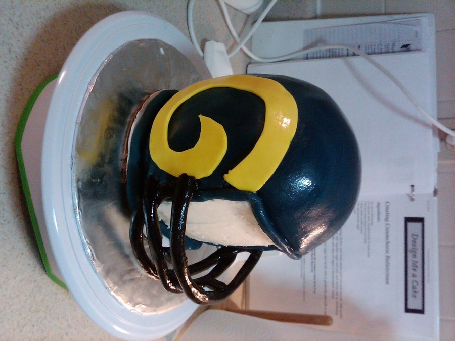 Ram's Football Helmet - CakeCentral.com
