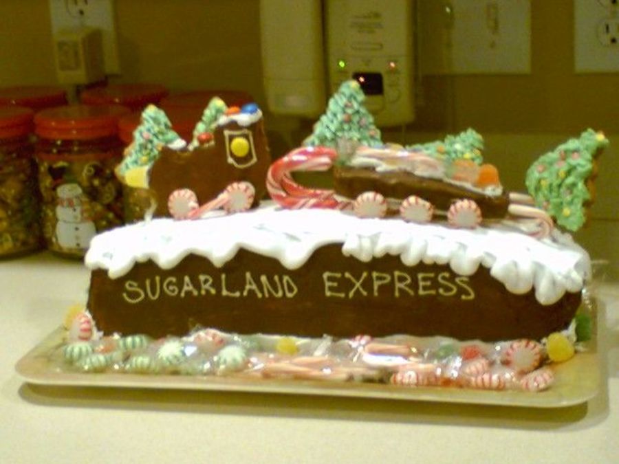 Sugarland_Express.jpg - CakeCentral.com