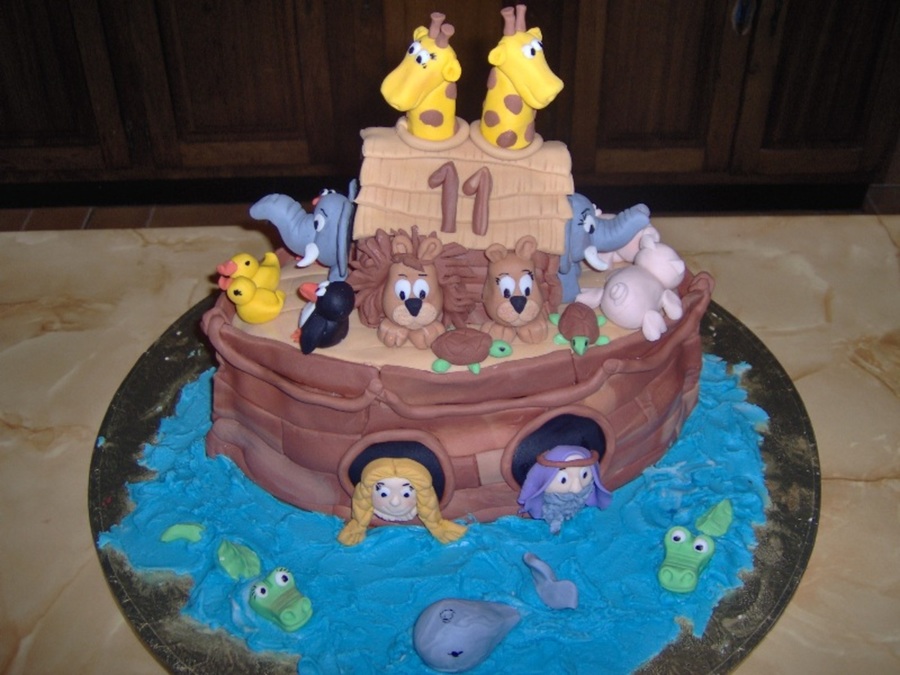 Noah's Ark - CakeCentral.com