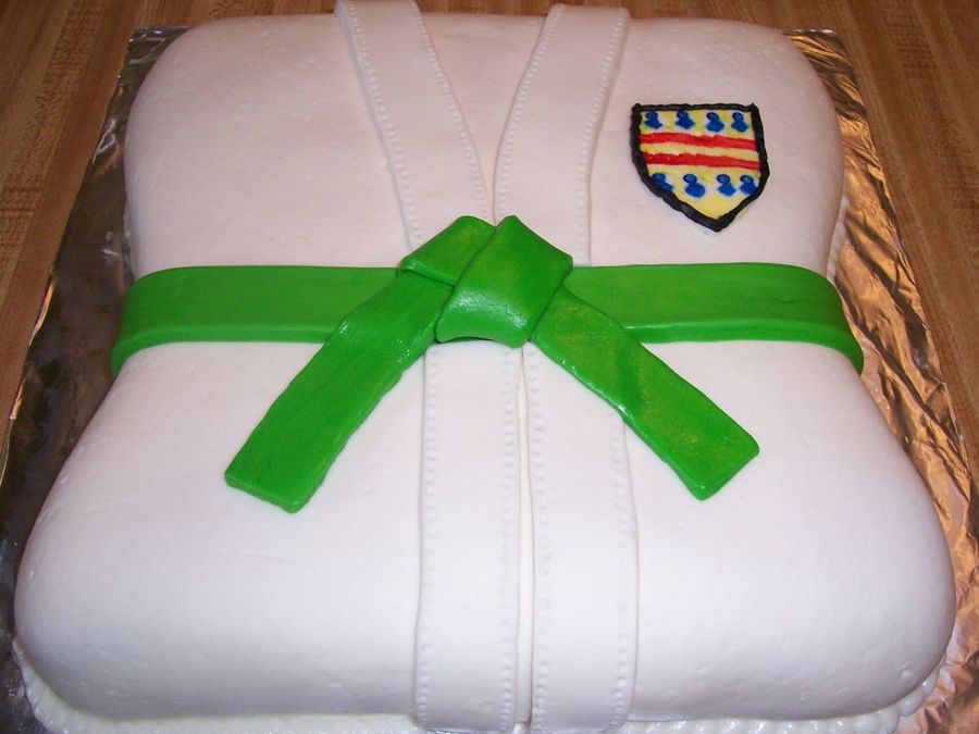 Karate Cake - CakeCentral.com