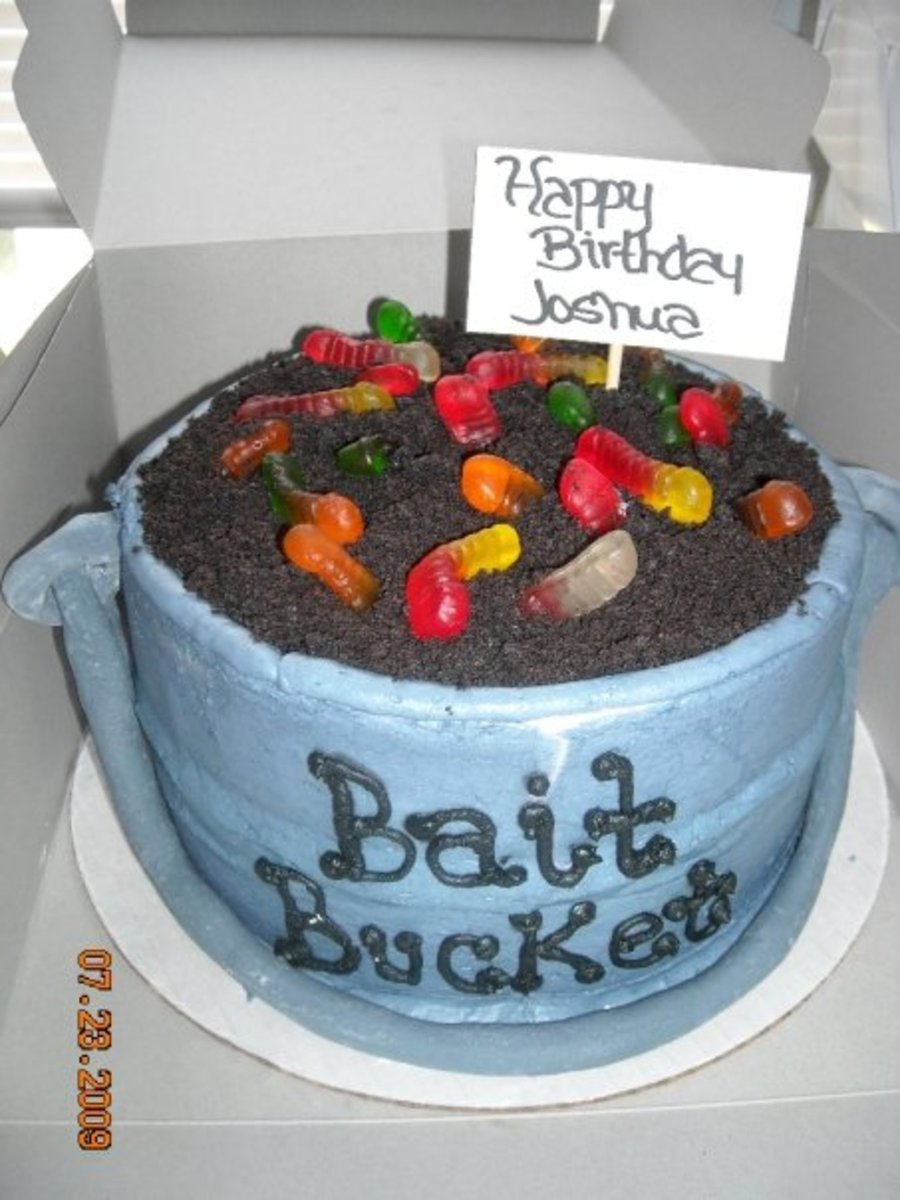 Bait Bucket - CakeCentral.com