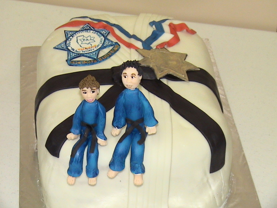 Judo Club Cake - CakeCentral.com