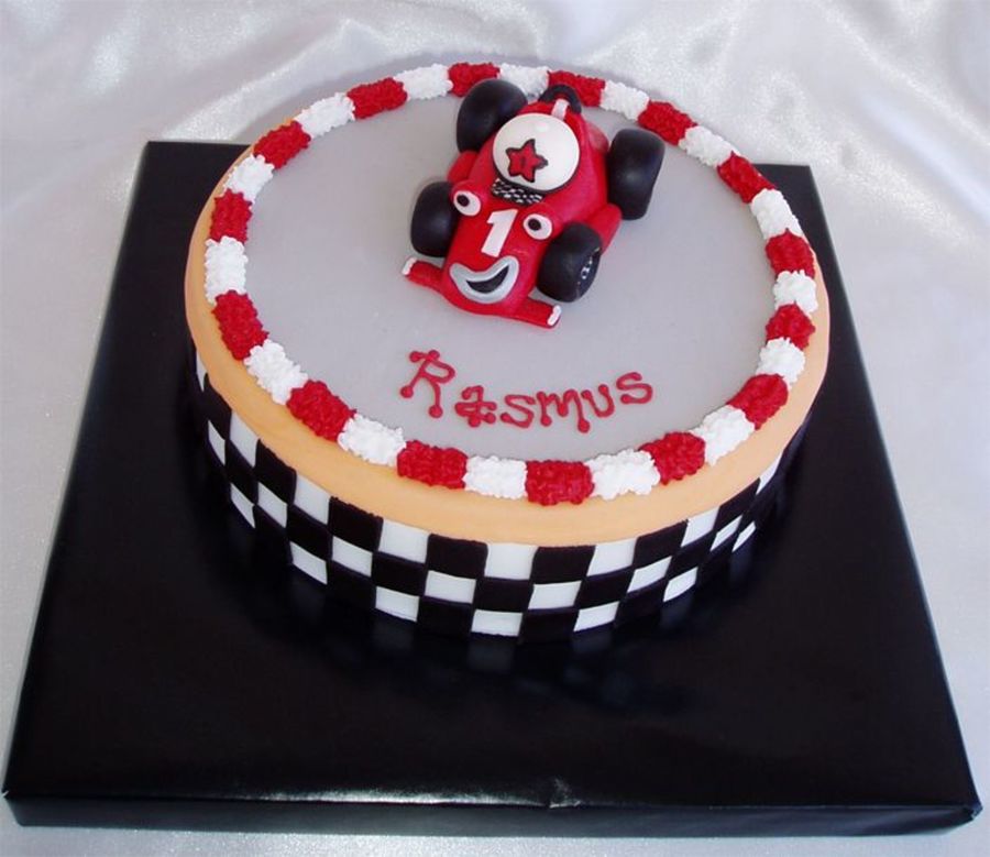 Roary The Racing Car - CakeCentral.com
