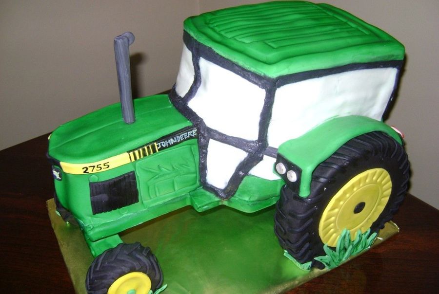 Tractor - CakeCentral.com
