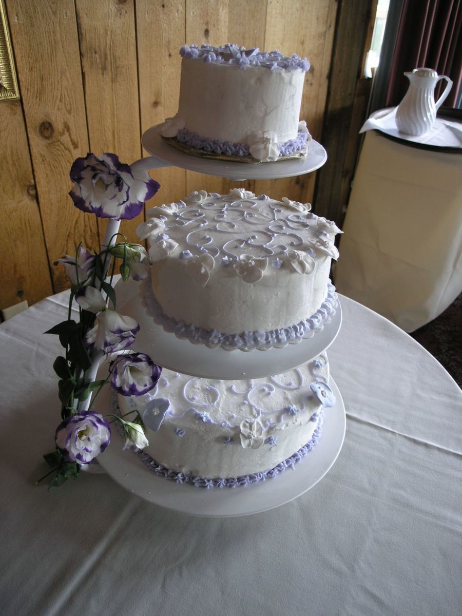 Dogwood In Lilac - CakeCentral.com