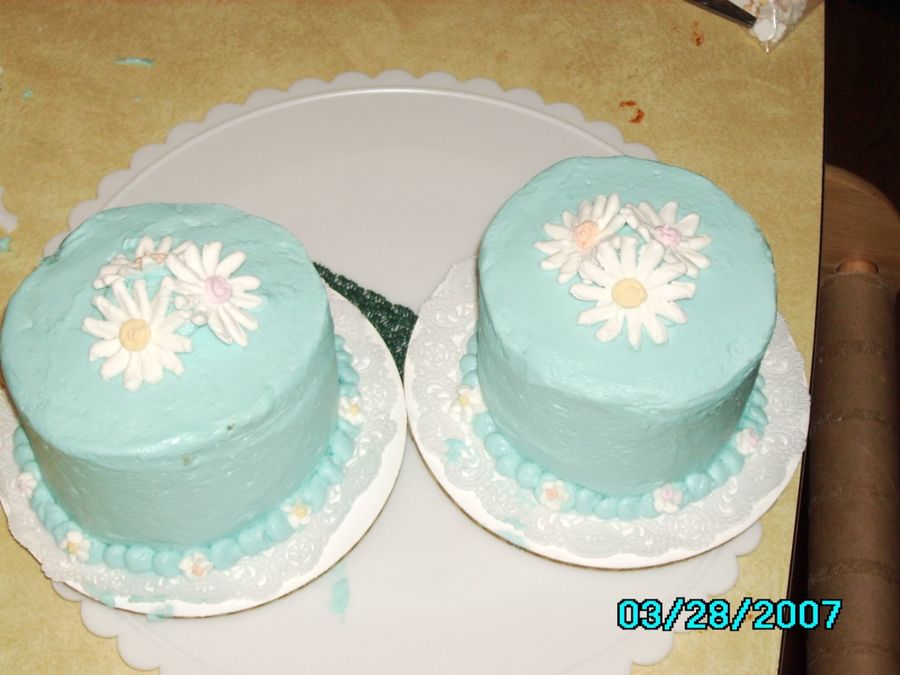 Daisy Fundraiser Cakes - CakeCentral.com