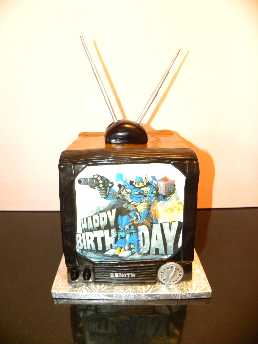 Old Fashioned Tv Cake - CakeCentral.com