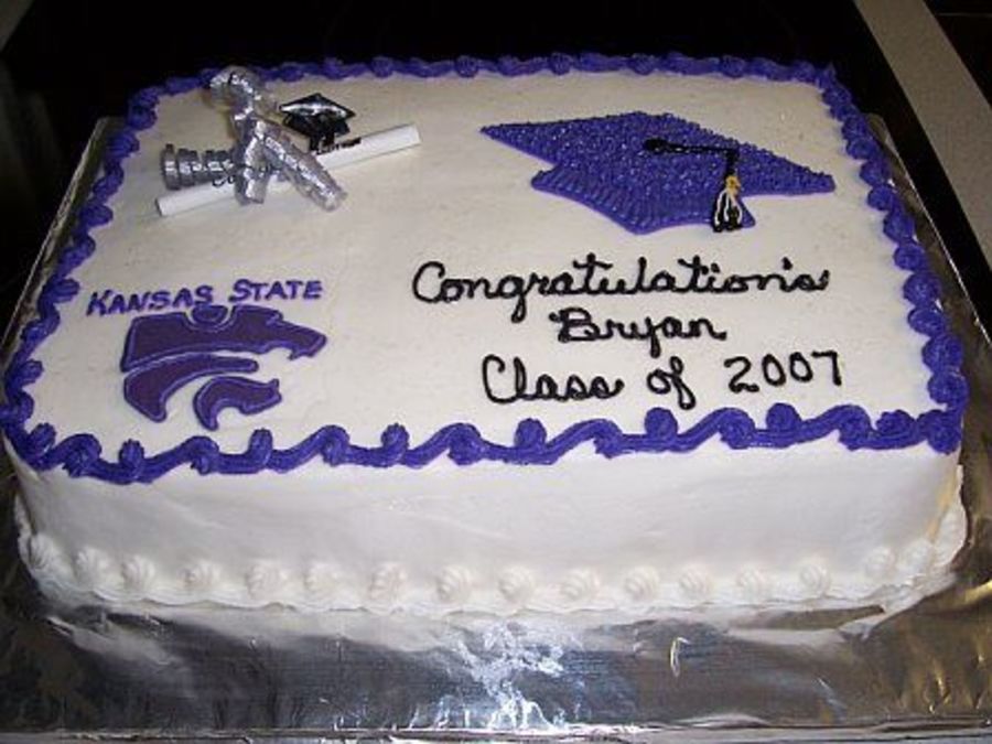 Wildcat Graduation Cake - CakeCentral.com