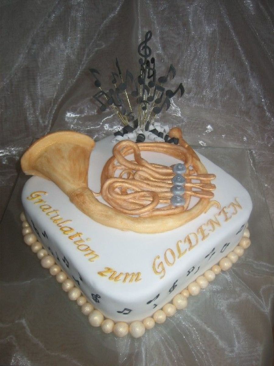 Waldhorn - CakeCentral.com