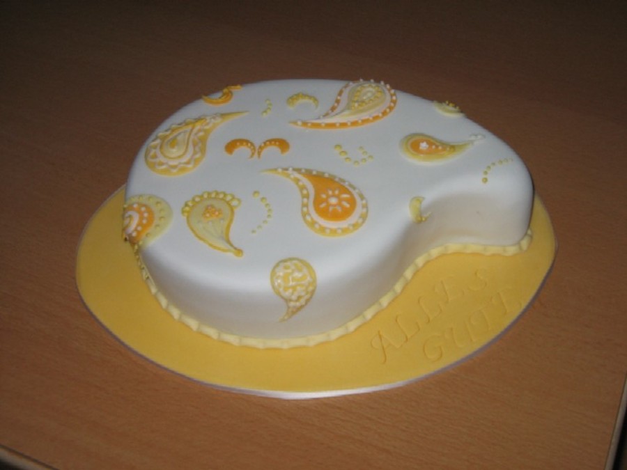 Paisley Cake With Paisley Pattern :o) - CakeCentral.com