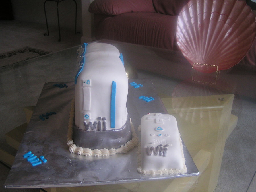 Wii Birthday Cake - CakeCentral.com