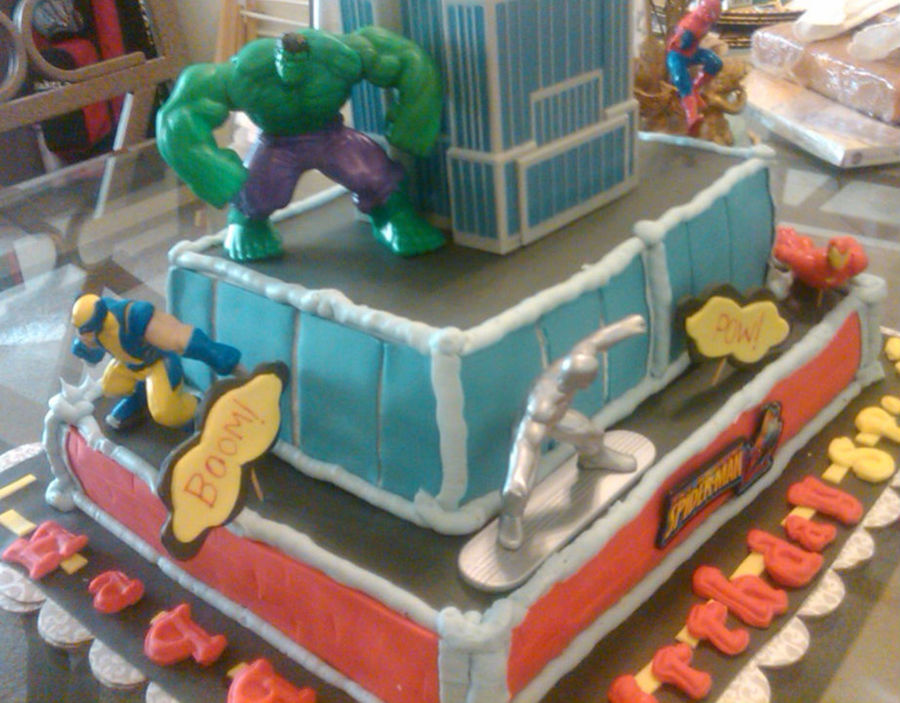 Spiderman And Superhero - CakeCentral.com