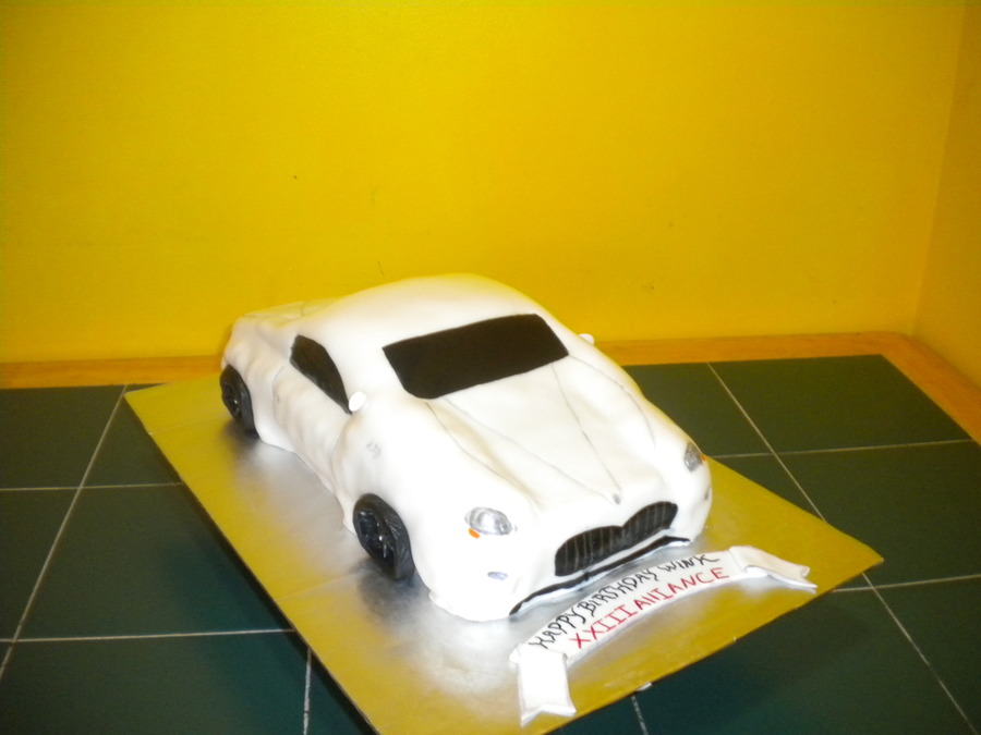 Maserati Care - CakeCentral.com