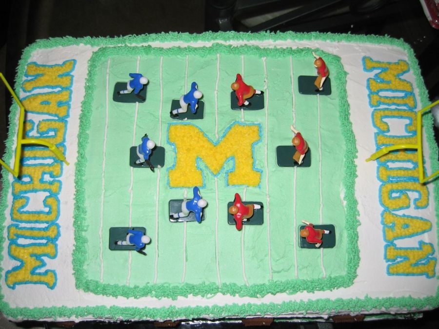 Michigan Wolverines Football Cake - CakeCentral.com