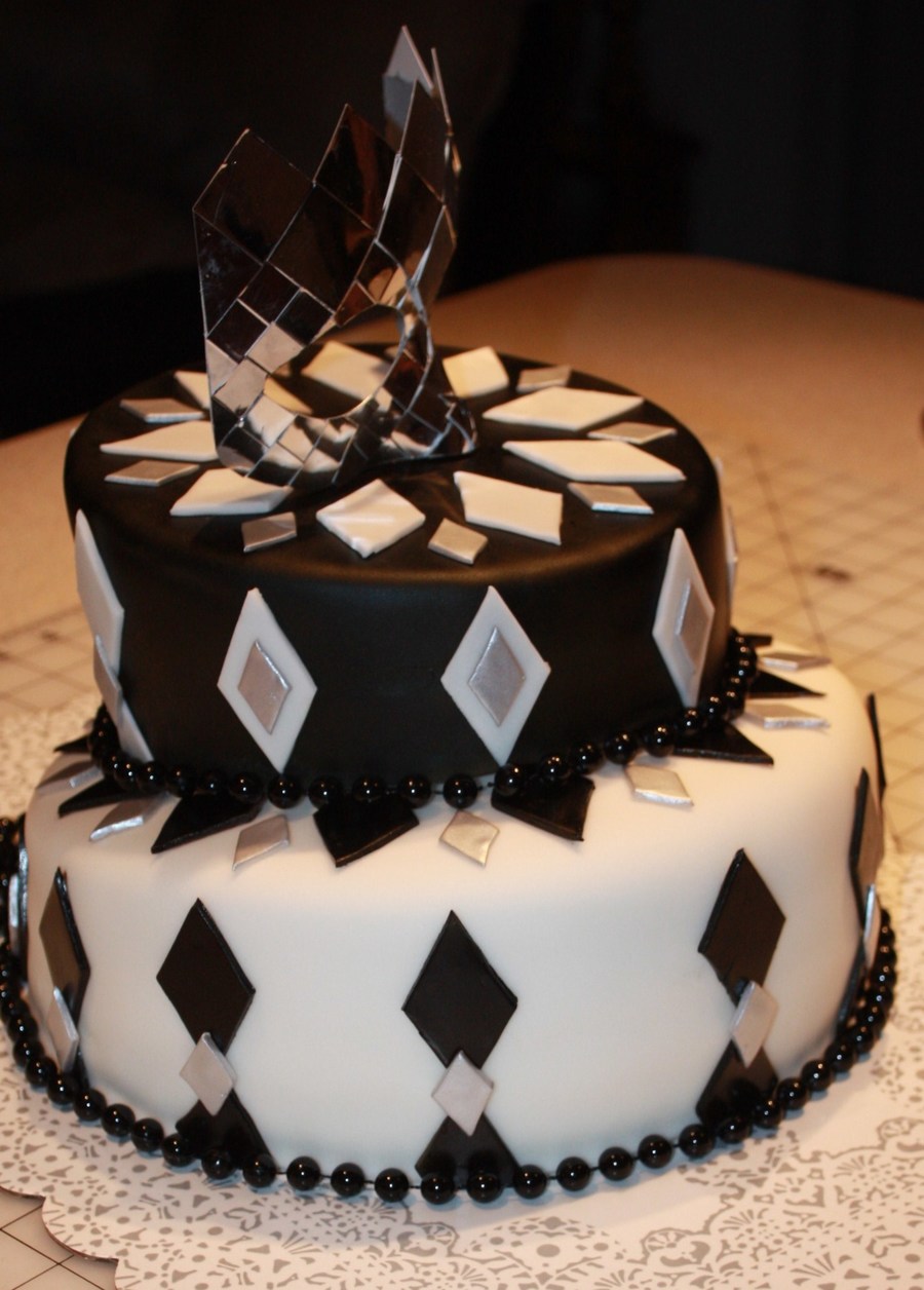 Lady Gaga Birthday Cake - CakeCentral.com