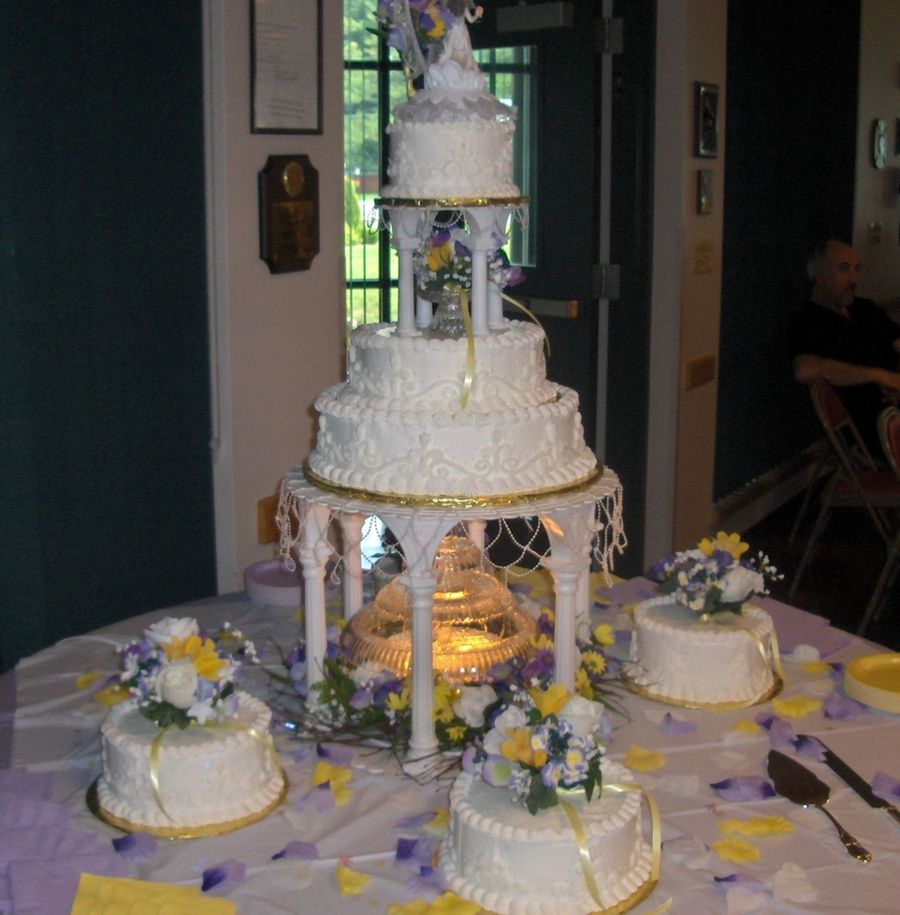 Fleur & Flowers - CakeCentral.com