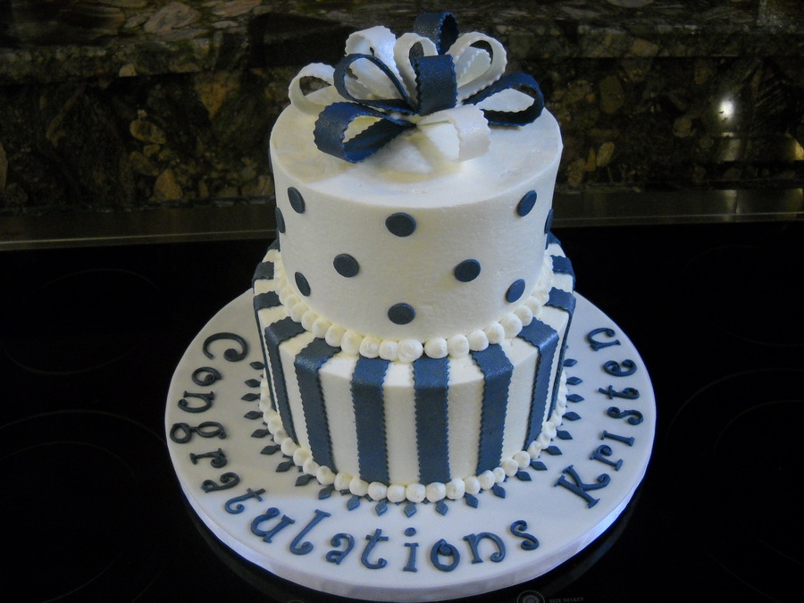 Navy Blue/white Graduation Cake - CakeCentral.com