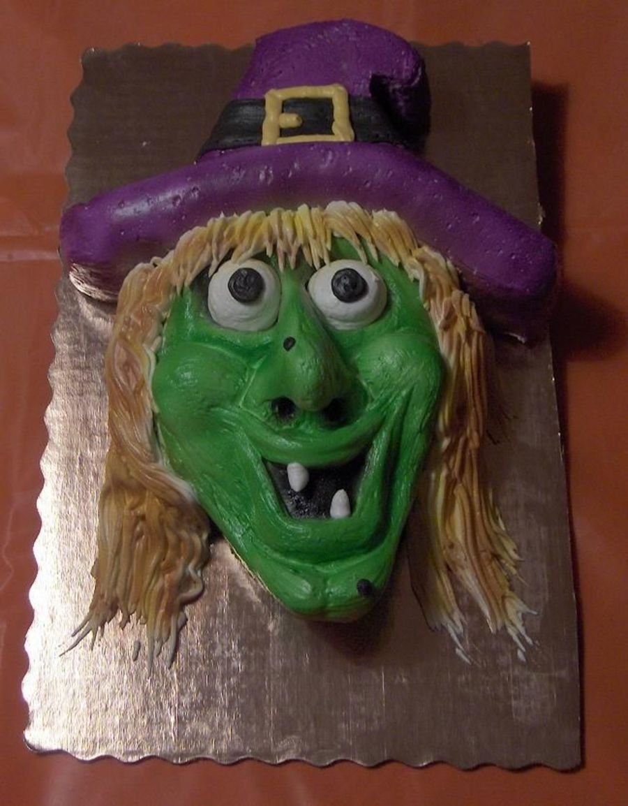 Greeny Witch - CakeCentral.com