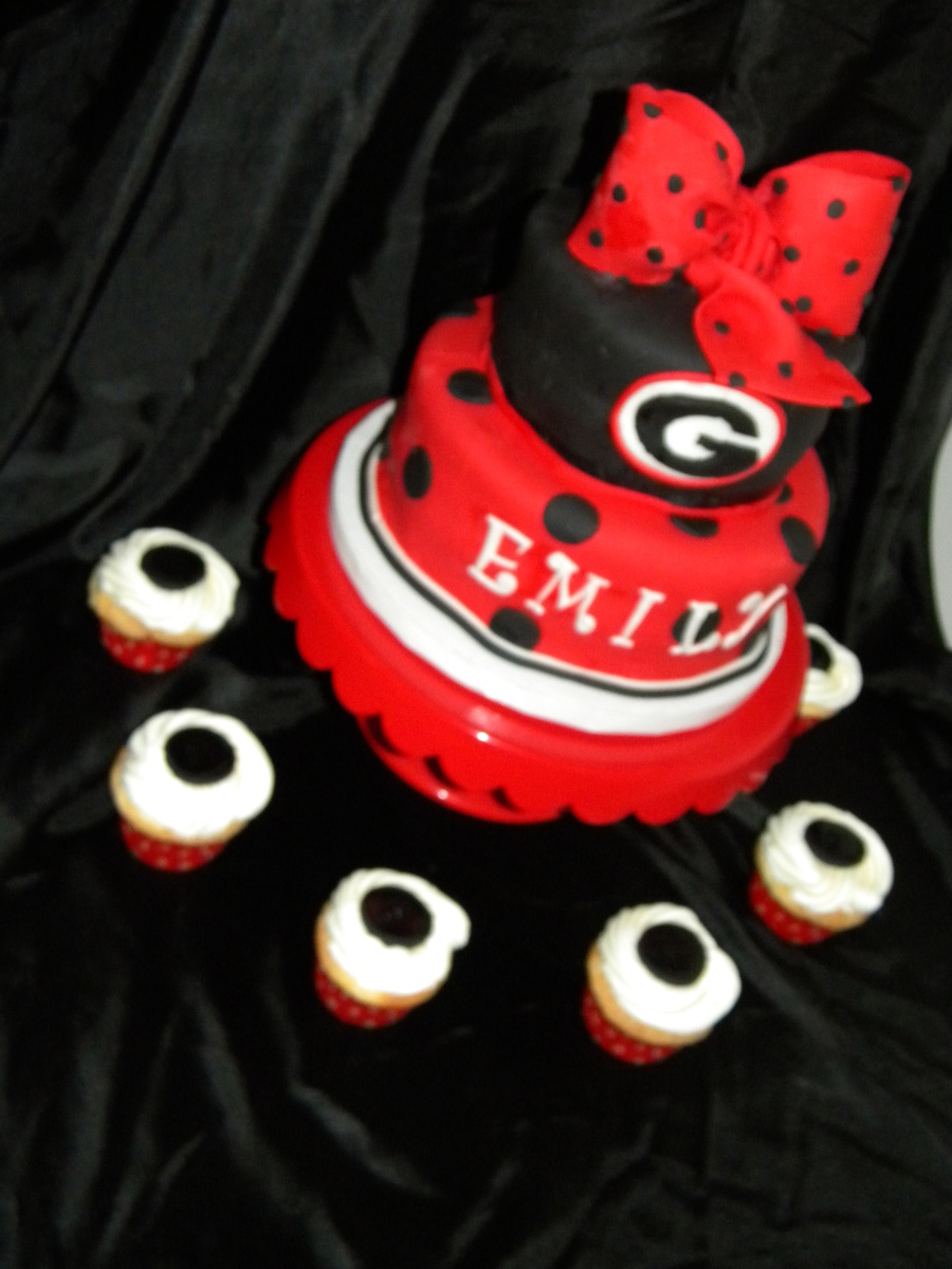 Uga Birthday - CakeCentral.com