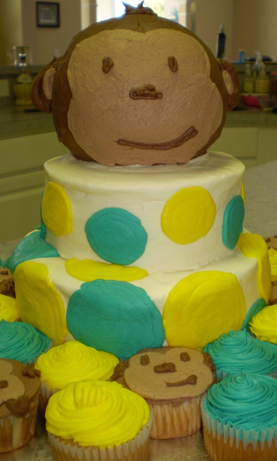Mod Monkey Cake - CakeCentral.com