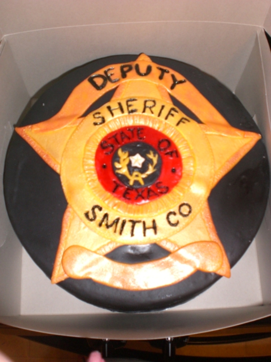 Sheriff Badge - CakeCentral.com