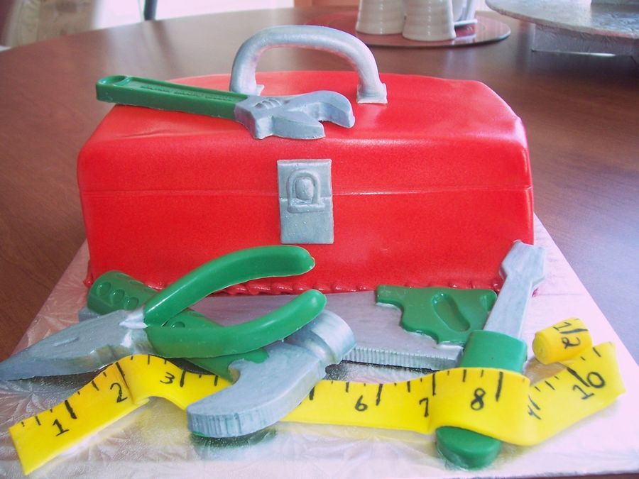 Tool Box Cake - CakeCentral.com