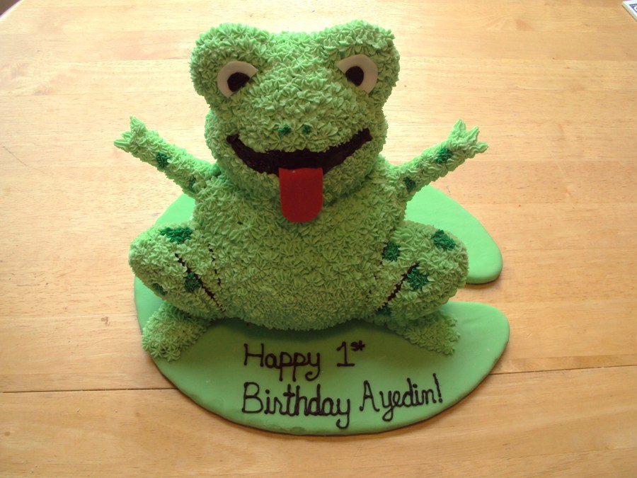 3D Frog - CakeCentral.com