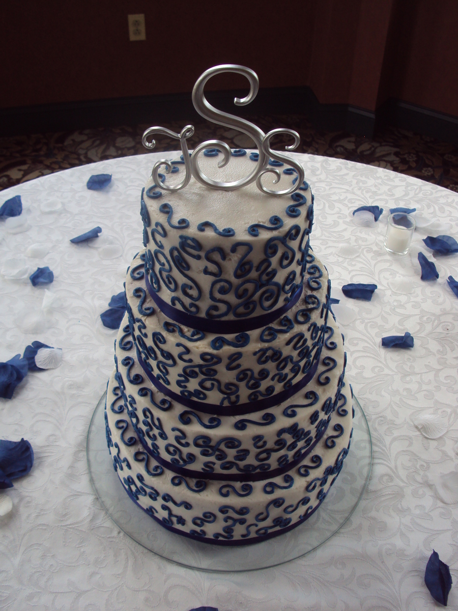 Royal Blue & White - CakeCentral.com