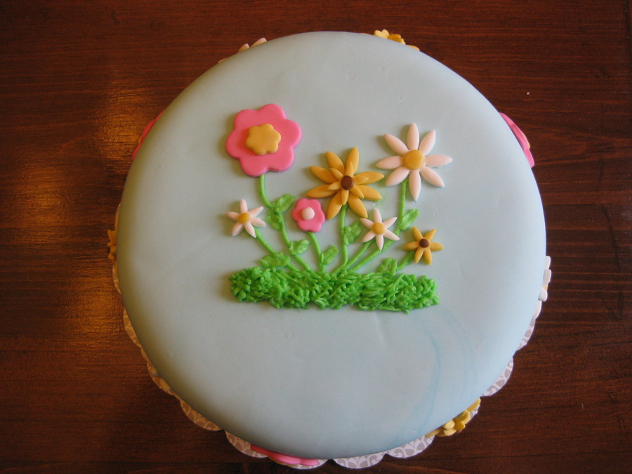 Summer Flower Cake - CakeCentral.com
