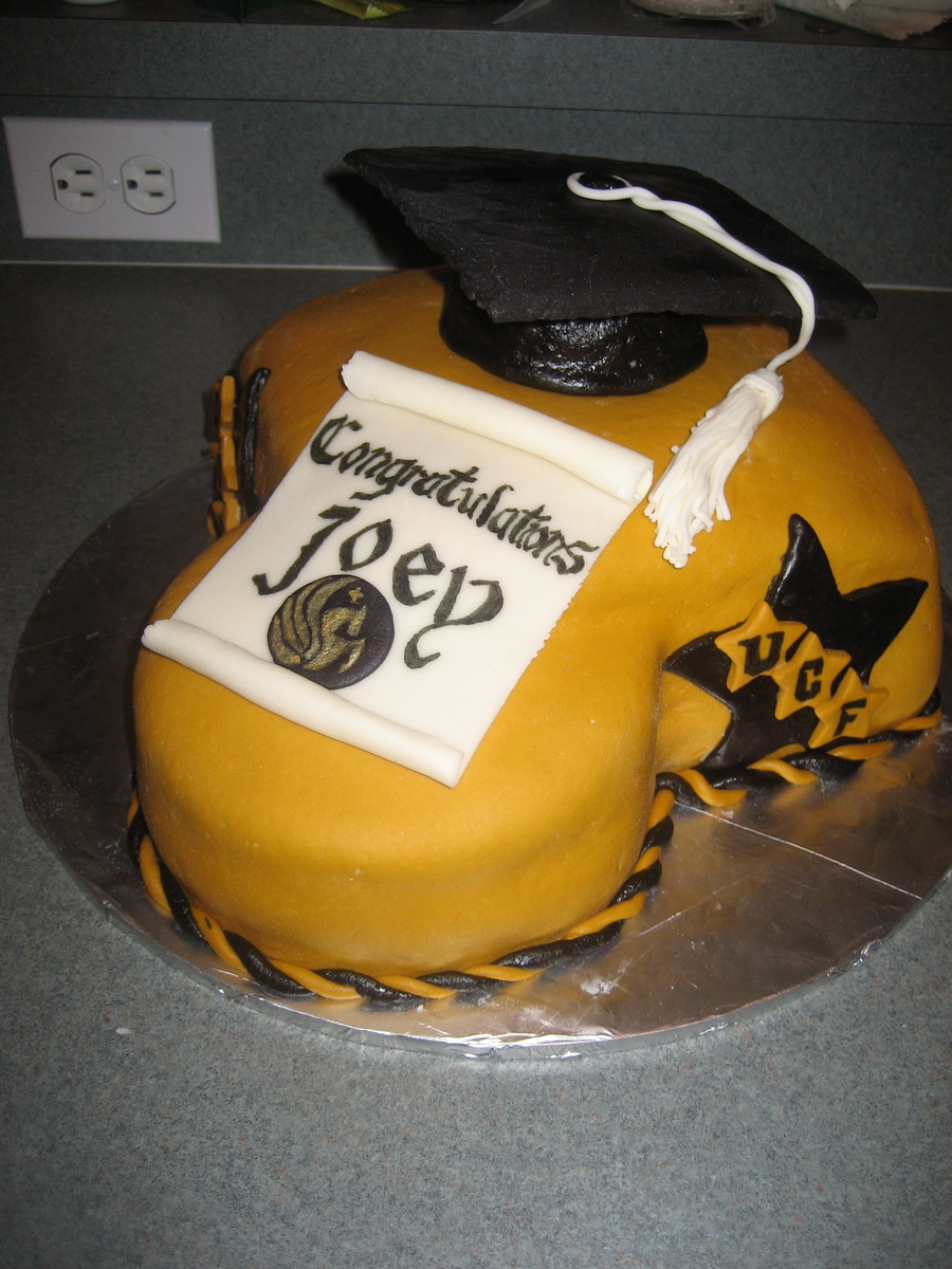 Ucf Graduation Cake - CakeCentral.com