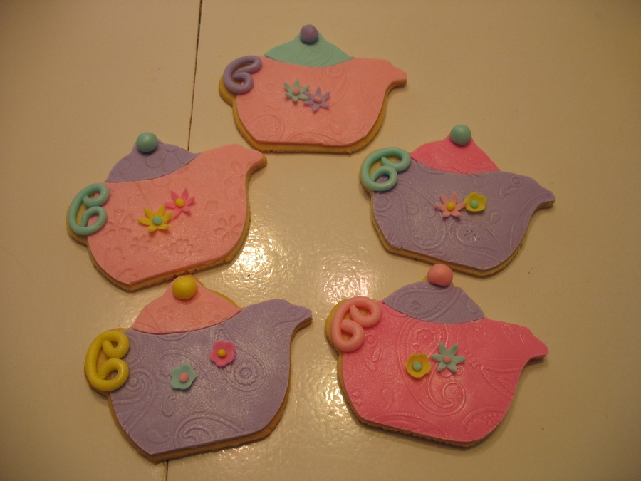 Teapot Cookies - CakeCentral.com