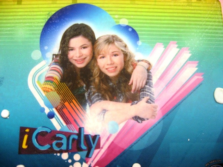 Icarly Birthday Cake - CakeCentral.com