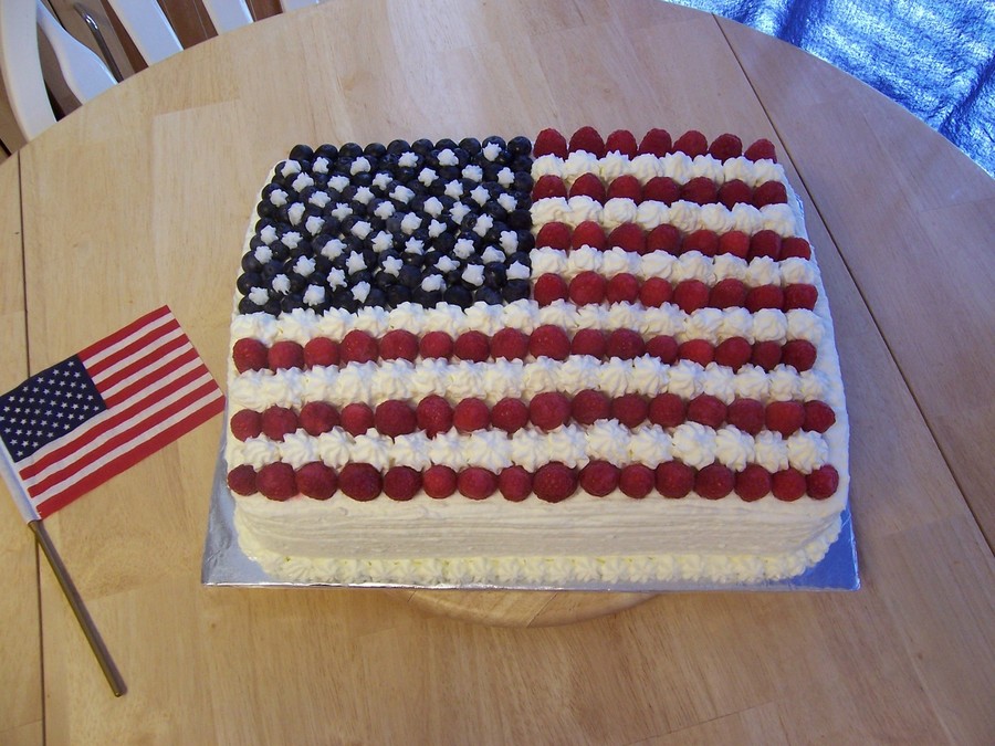 American Flag - CakeCentral.com