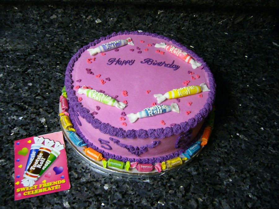 Tiana's Tootsie Roll Cake - CakeCentral.com