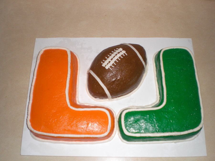 University Of Miami - CakeCentral.com