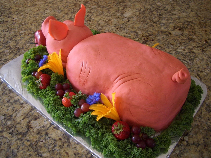 Roasted Pig - CakeCentral.com