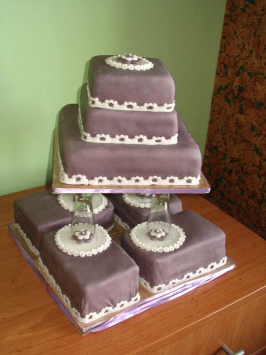 Cake With Glasses - CakeCentral.com