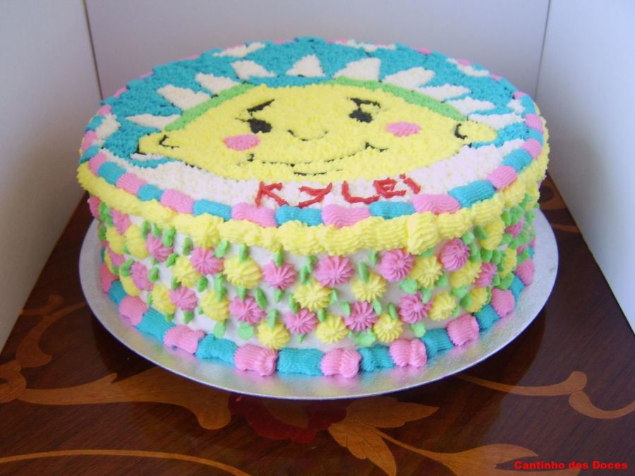 Fifi - CakeCentral.com