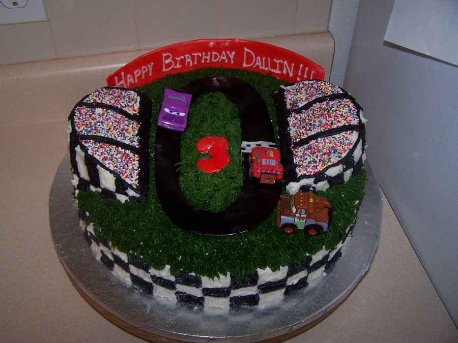 Cars Race Track - CakeCentral.com