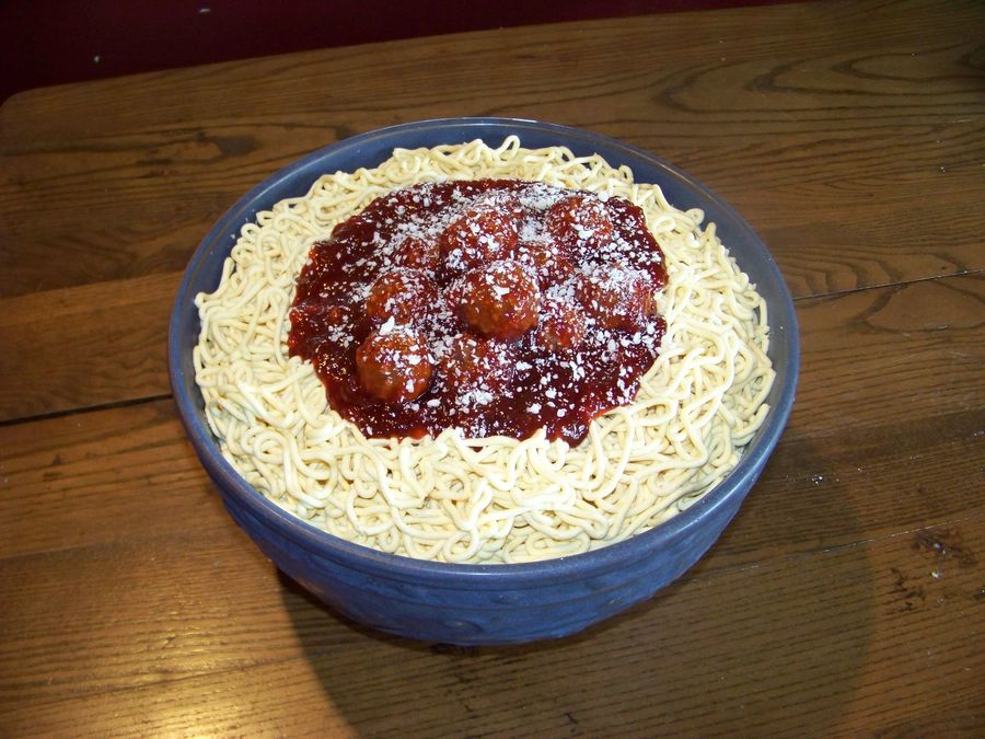 Spaghetti And Meatballs - CakeCentral.com