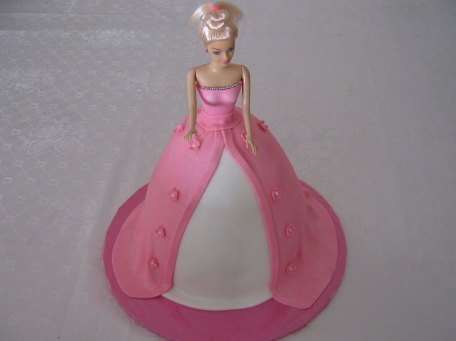 Barbie Doll Cake - CakeCentral.com