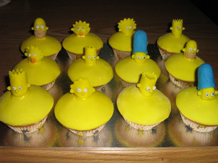 Simpsons Cupcakes - CakeCentral.com