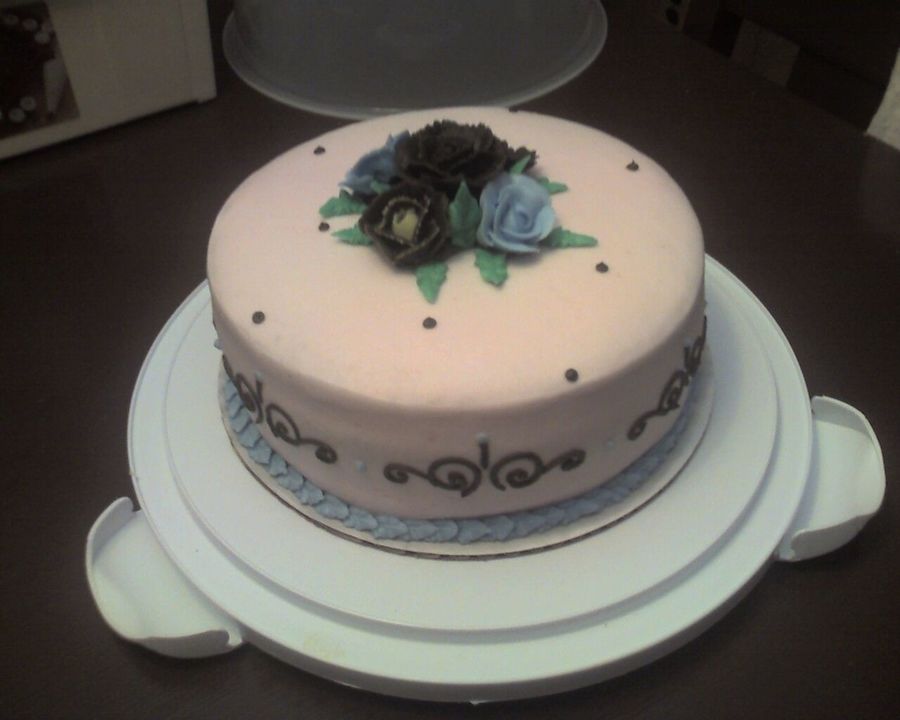 Third_Cake_Full_View.jpg - CakeCentral.com