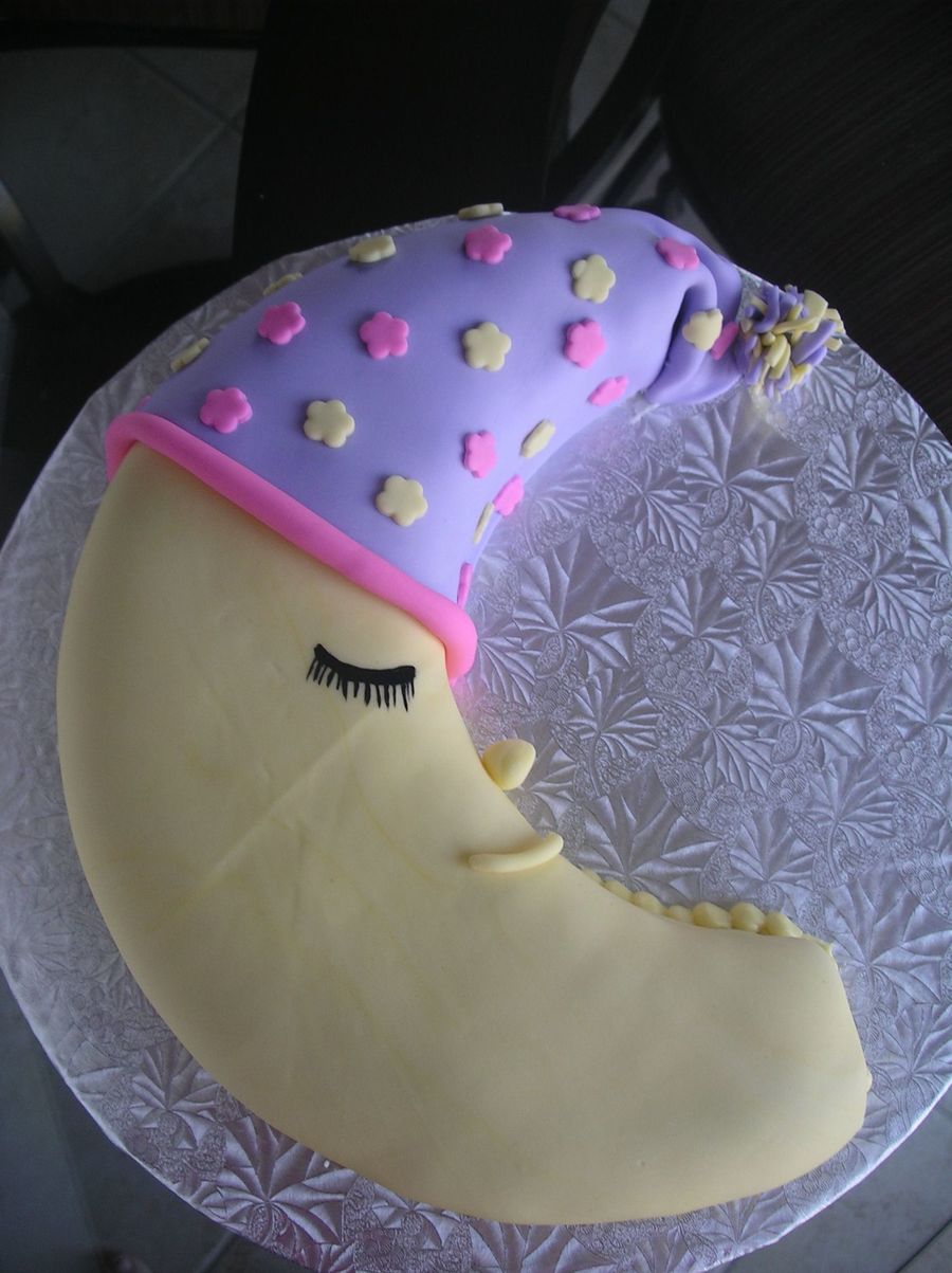 Moon Cake - CakeCentral.com