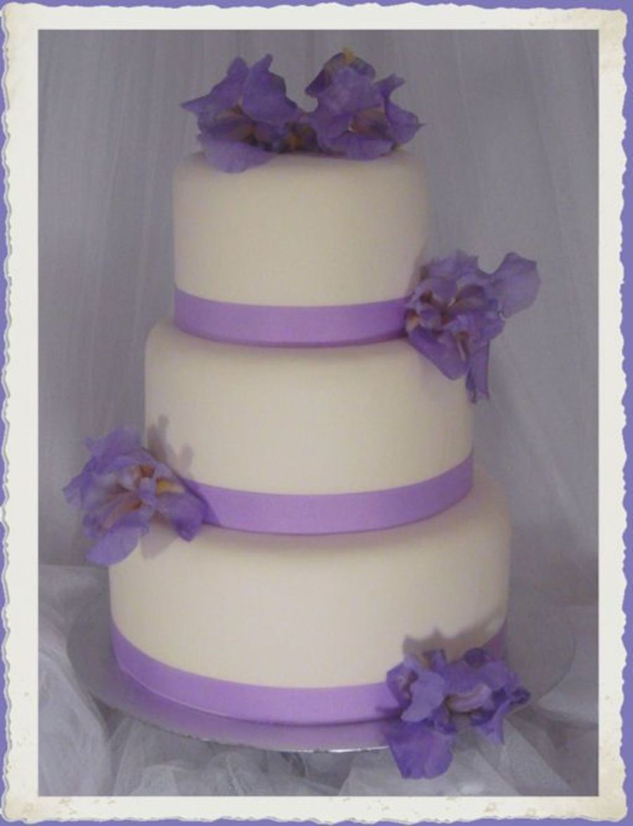 Iris Cake - CakeCentral.com