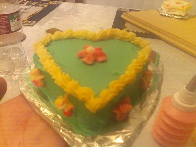 Mini Cakes - CakeCentral.com